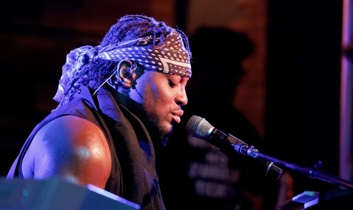 D'Angelo, ícone do neo-soul, morre aos 51 anos - - Gamereactor