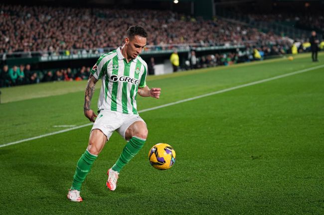 O jogador "meme" Antony está prosperando no Betis, deixando os ...