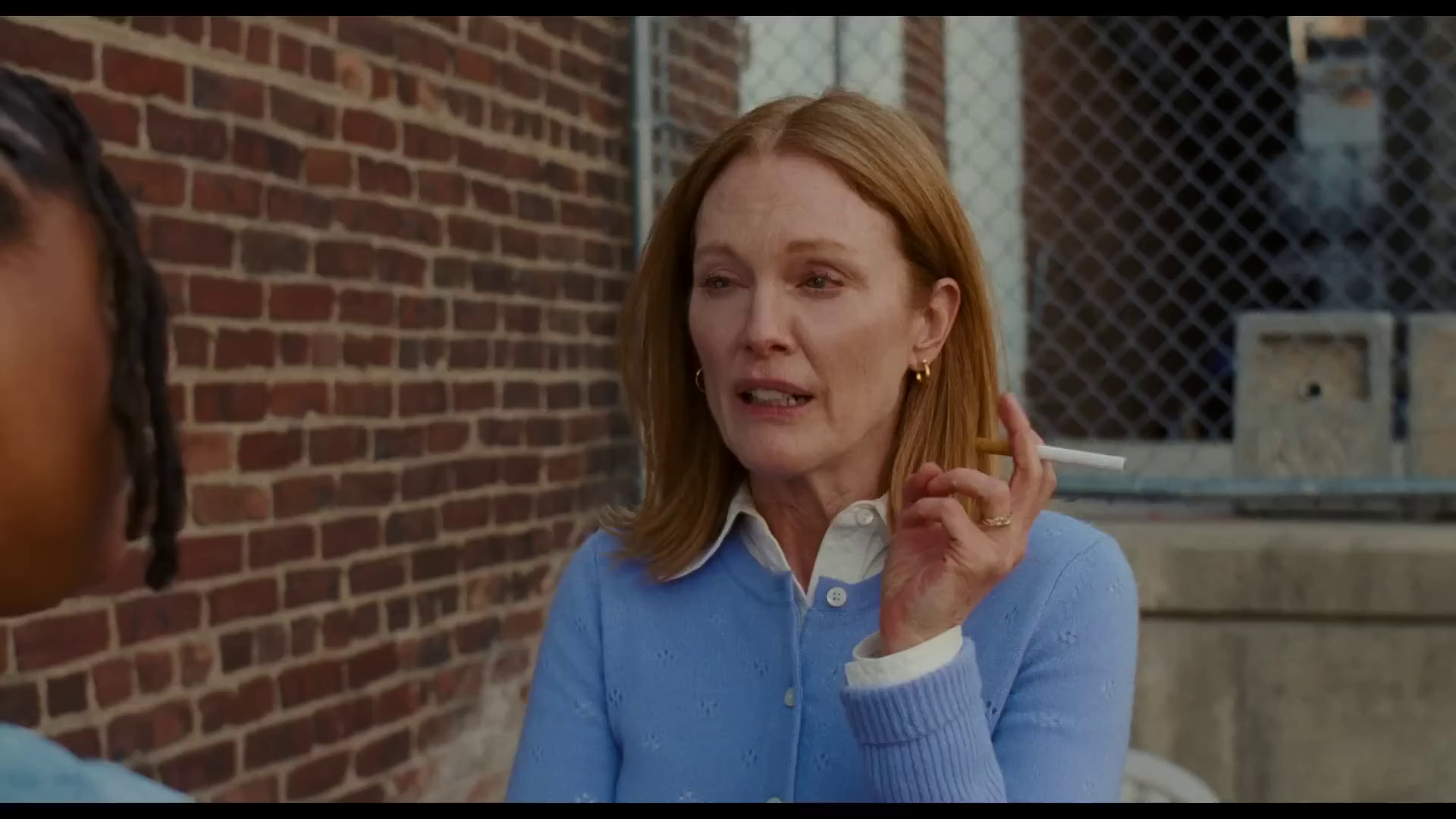 Julianne Moore estrela como uma dona de casa que virou prodígio da ...