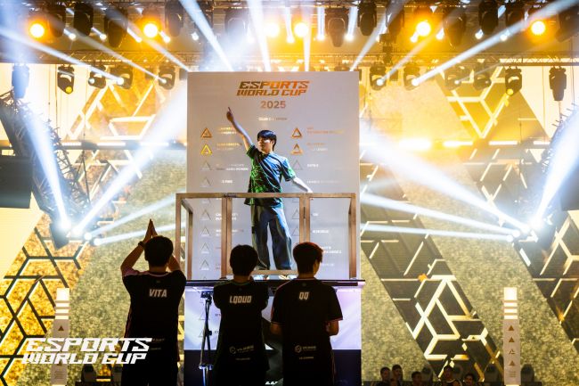 Copa do Mundo de Esports: VK Gaming apelidada de Apex Legends campeões ...