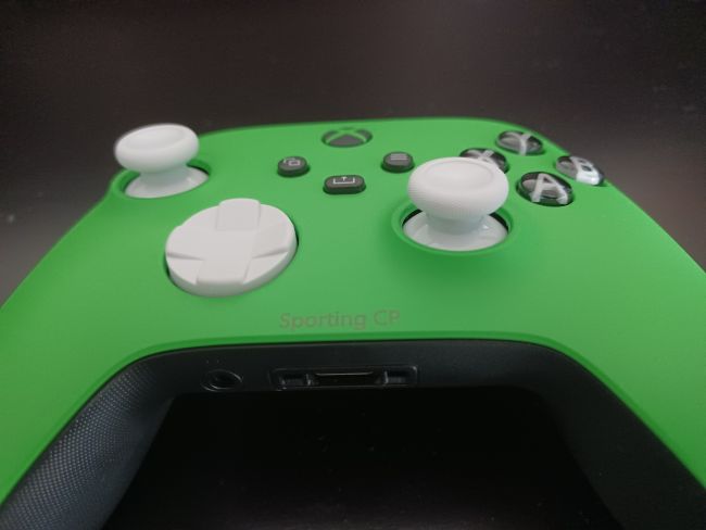Conheça o nosso comando personalizado de Xbox - - Gamereactor