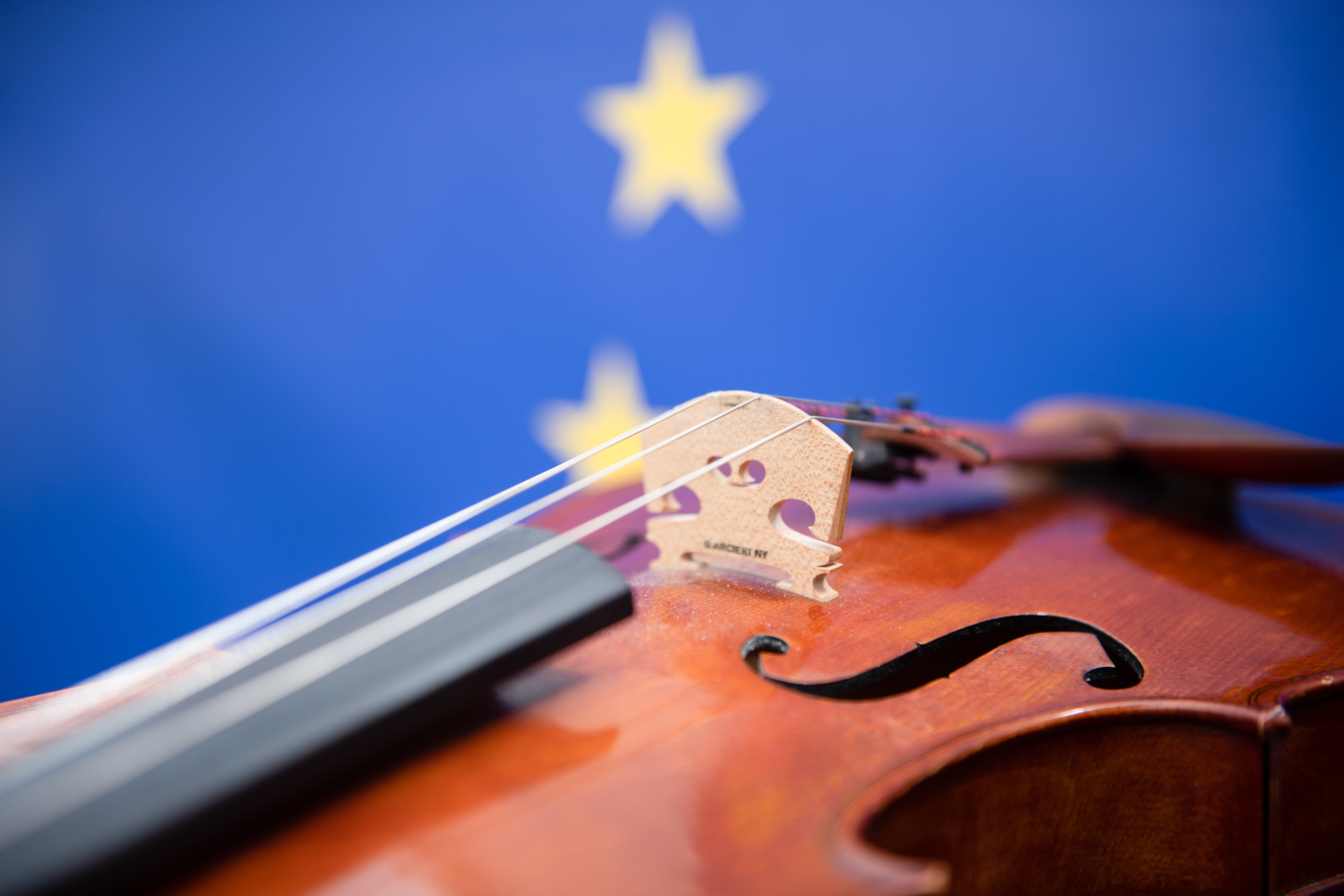 Violino do século 18 deve ser vendido por US$ 18 milhões em leilão ...