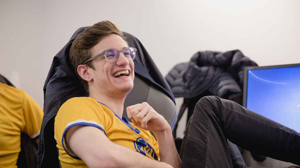 Lourlo joins Dignitas' League of Legends Academy side