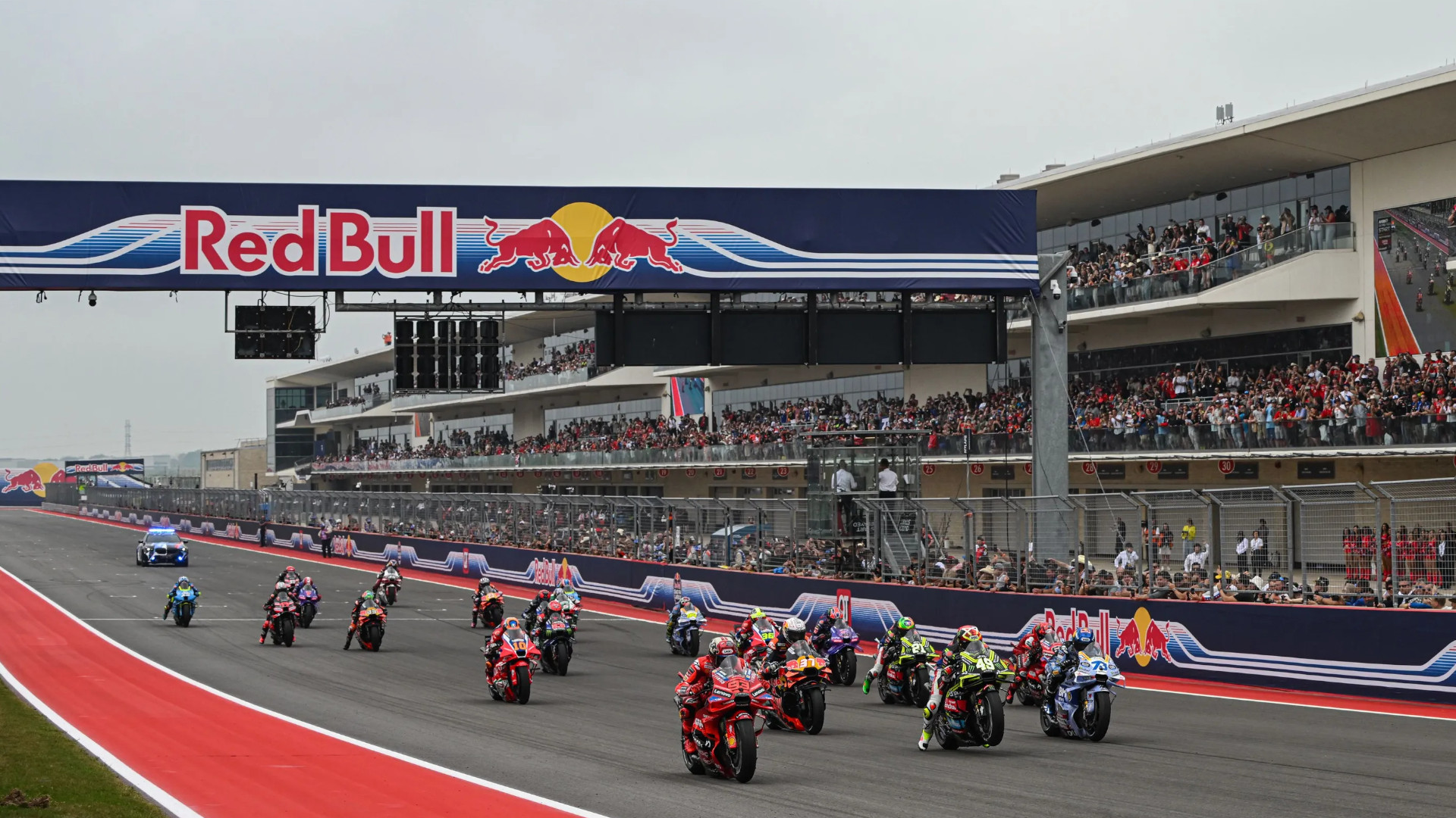 Corrida dramática de MotoGP em Austin traz mais emoção após queda de ...