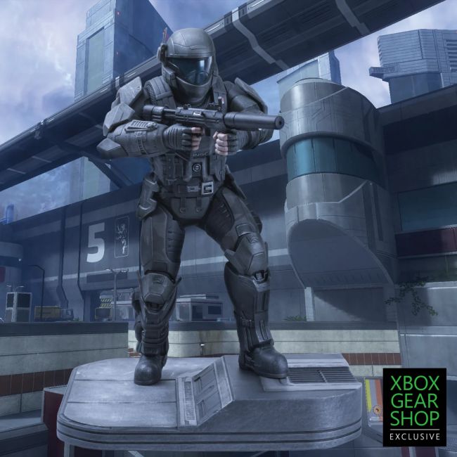 Halo 3: ODST protagonista Buck premiado com uma estatueta de edição ...